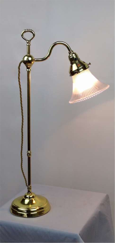 Adjustable library table lamp in brass | | Art Furniture