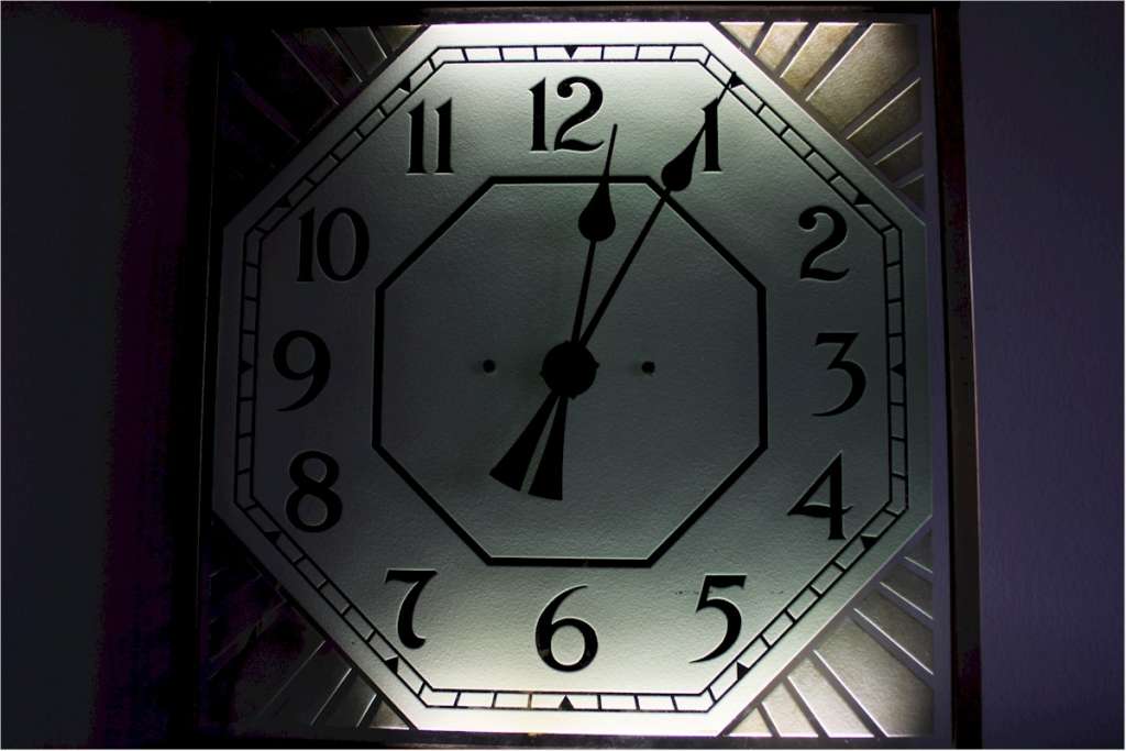 1930's brass illuminated Cinema clock. Made in England by "internalite ...