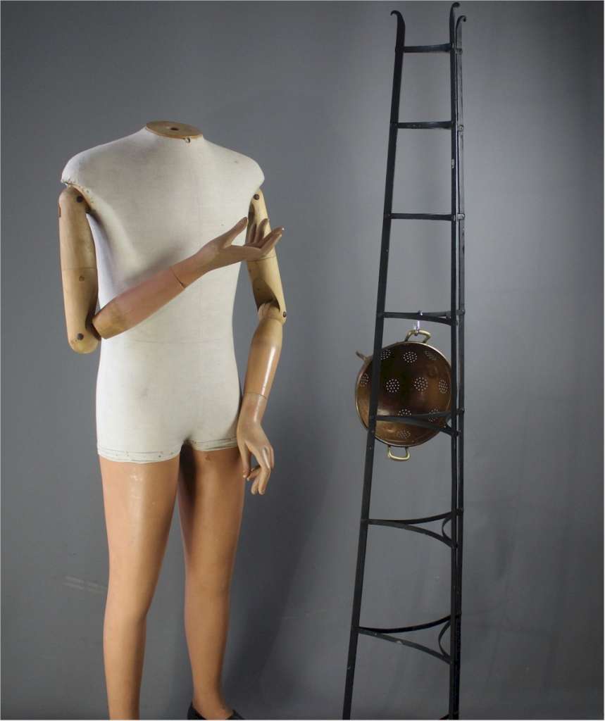 Victorian iron pot stand. | LATEST STOCK | Art Furniture